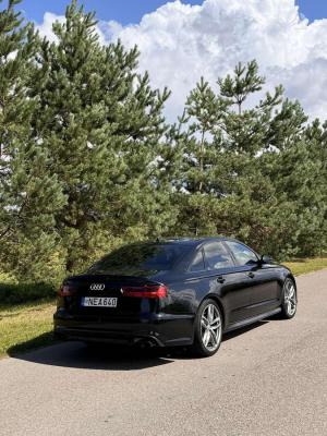Black Audi S6 2016 in Klaipeda, with an engine capacity of 3.99 L and mileage of 114 thousand km for 25000 €, photo 17 on AUTOMOTO.COM.LV