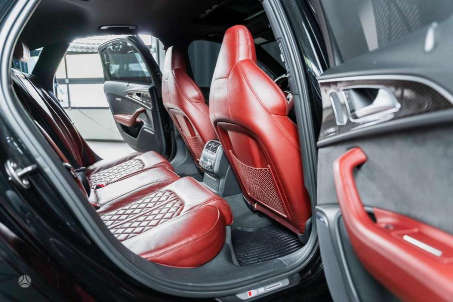 Black Audi S6 2018 in Vilnius, with an engine capacity of 3.99 L and mileage of 93 thousand km for 31500 €, photo 39 on AUTOMOTO.COM.LV