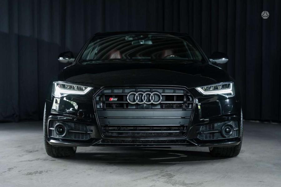 Melns Audi S6 2018 Viļņa, ar dzinēja tilpumu 3.99 L un nobraukumu 93 tūkst. km par 29999 €, foto 3 vietnē AUTOMOTO.COM.LV