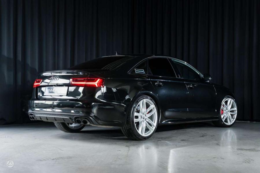 Melns Audi S6 2018 Viļņa, ar dzinēja tilpumu 3.99 L un nobraukumu 93 tūkst. km par 29999 €, foto 5 vietnē AUTOMOTO.COM.LV