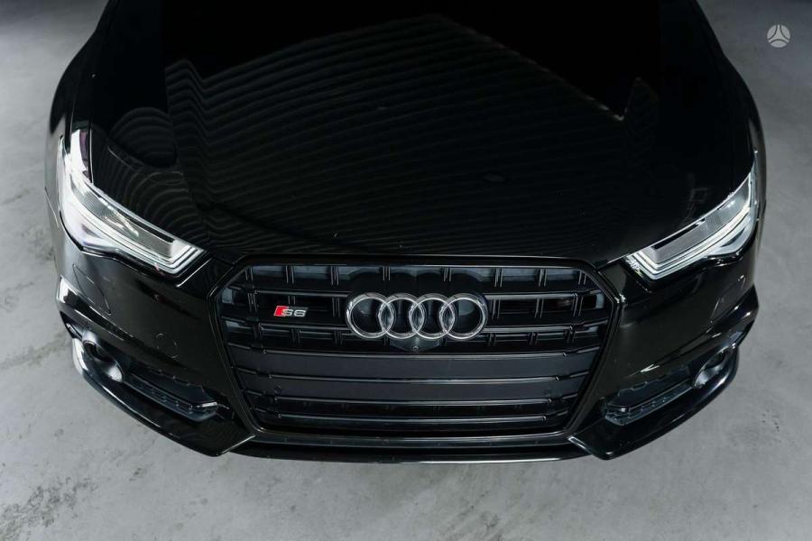 Melns Audi S6 2018 Viļņa, ar dzinēja tilpumu 3.99 L un nobraukumu 93 tūkst. km par 29999 €, foto 15 vietnē AUTOMOTO.COM.LV