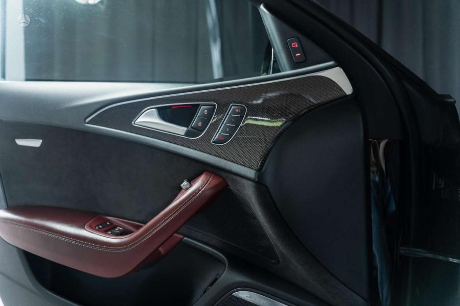 Melns Audi S6 2018 Viļņa, ar dzinēja tilpumu 3.99 L un nobraukumu 93 tūkst. km par 29999 €, foto 20 vietnē AUTOMOTO.COM.LV