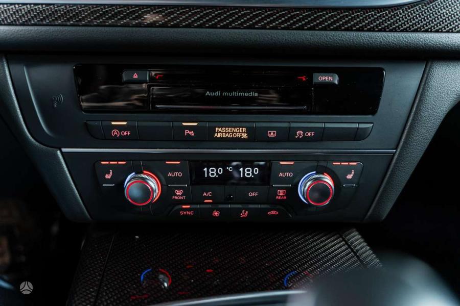 Melns Audi S6 2018 Viļņa, ar dzinēja tilpumu 3.99 L un nobraukumu 93 tūkst. km par 29999 €, foto 31 vietnē AUTOMOTO.COM.LV