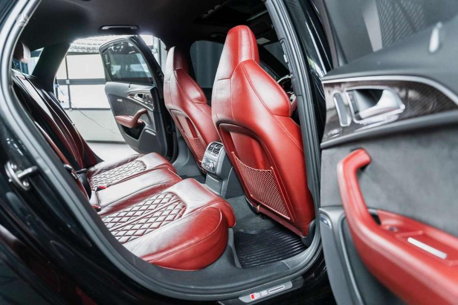 Melns Audi S6 2018 Viļņa, ar dzinēja tilpumu 3.99 L un nobraukumu 93 tūkst. km par 29999 €, foto 39 vietnē AUTOMOTO.COM.LV