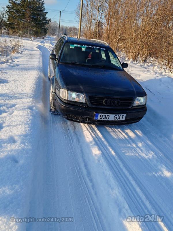Black Audi S6 1996 in Tallinn, with an engine capacity of 4.20 L and mileage of 0 thousand km for 4999 €, photo 1 on AUTOMOTO.COM.LV