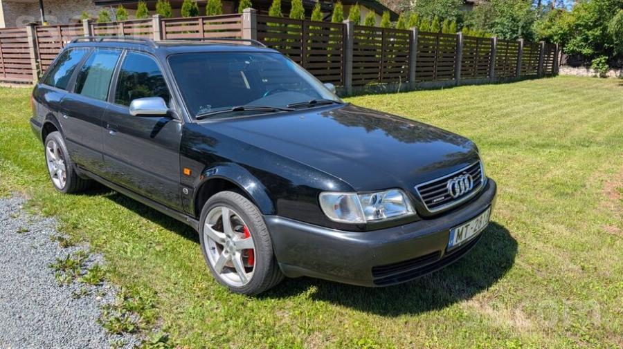 Melns Audi S6 1997 Rīga, ar dzinēja tilpumu 2.20 L un nobraukumu 256 tūkst. km par 7500 €, foto 4 vietnē AUTOMOTO.COM.LV