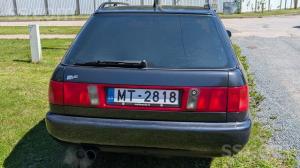 Melns Audi S6 1997 Rīga, ar dzinēja tilpumu 2.20 L un nobraukumu 256 tūkst. km par 7500 €, foto 6 vietnē AUTOMOTO.COM.LV