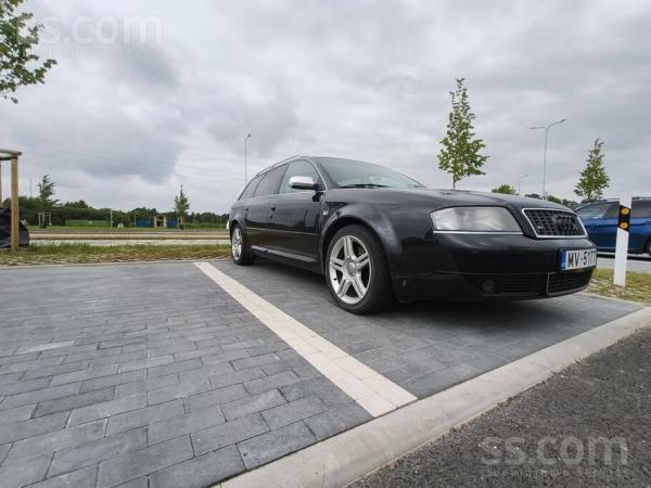 Black Audi S6 2001 in Jelgava, with an engine capacity of 4.20 L and mileage of 339 thousand km for 4900 €, photo 4 on AUTOMOTO.COM.LV
