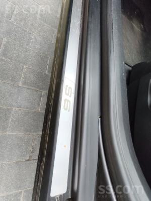 Black Audi S6 2001 in Jelgava, with an engine capacity of 4.20 L and mileage of 339 thousand km for 4900 €, photo 11 on AUTOMOTO.COM.LV