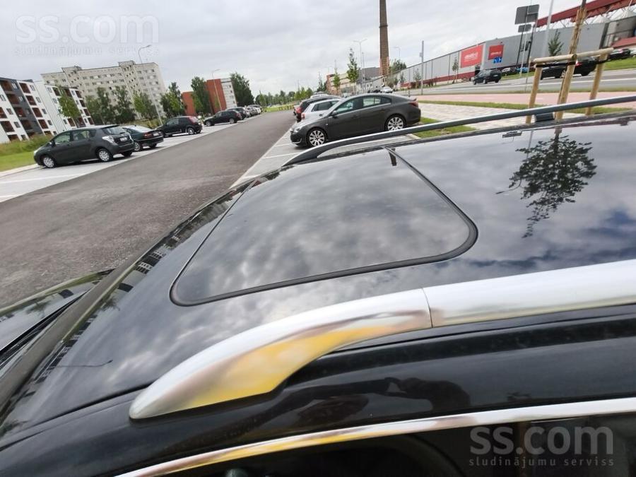 Black Audi S6 2001 in Jelgava, with an engine capacity of 4.20 L and mileage of 339 thousand km for 4900 €, photo 14 on AUTOMOTO.COM.LV