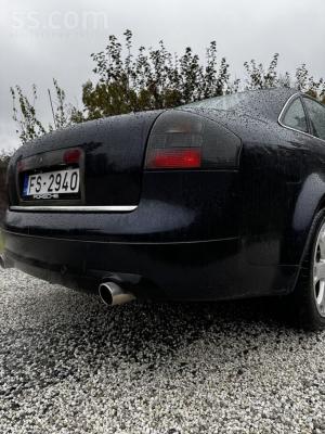 Blue Audi S6 2000 in Riga, with an engine capacity of 4.20 L and mileage of 341 thousand km for 5300 €, photo 12 on AUTOMOTO.COM.LV