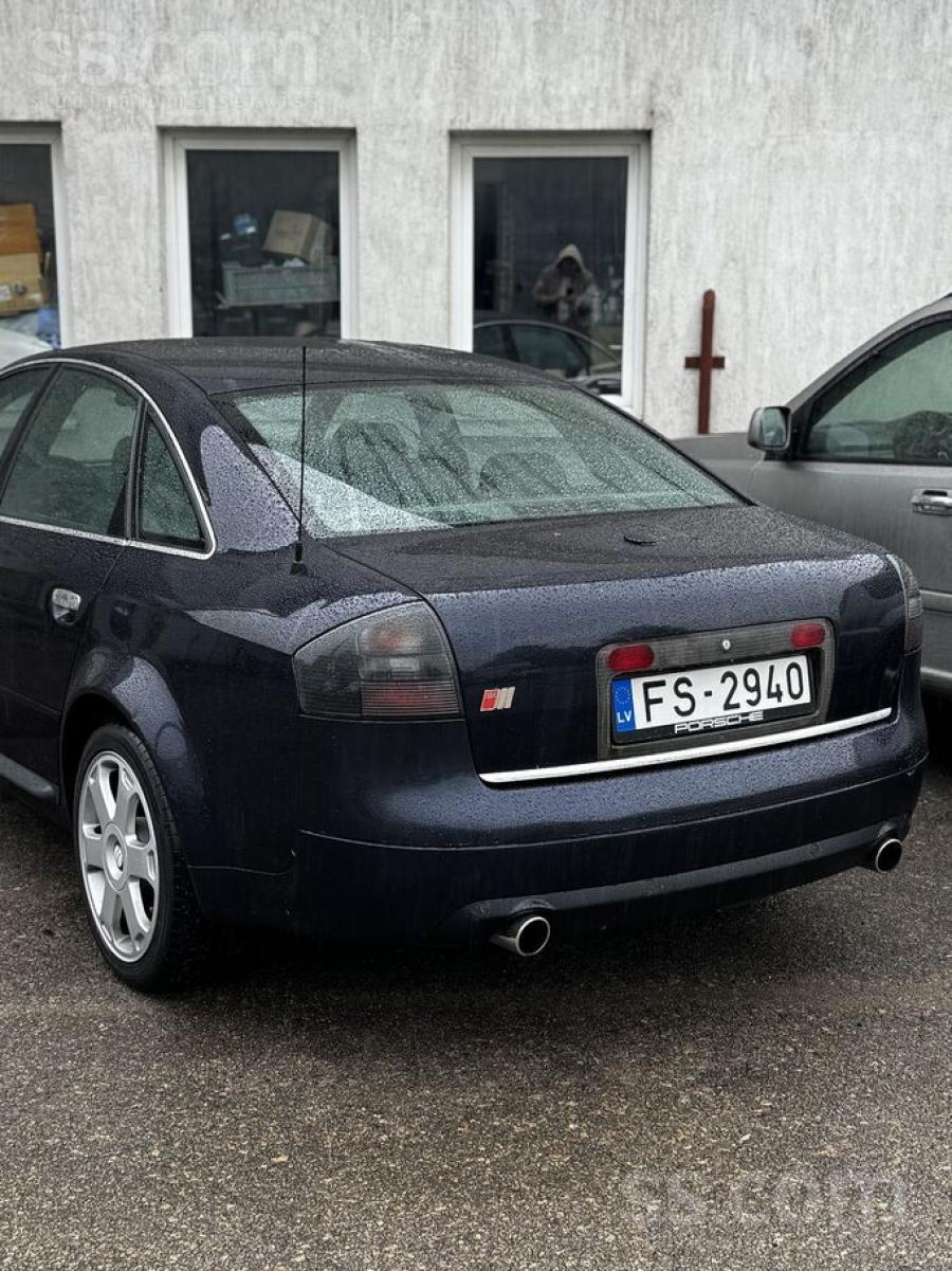 Blue Audi S6 2000 in Riga, with an engine capacity of 4.20 L and mileage of 341 thousand km for 5300 €, photo 18 on AUTOMOTO.COM.LV