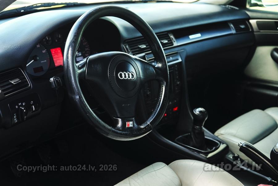 Blue Audi S6 2000 in Talsi, with an engine capacity of 4.20 L and mileage of 273 thousand km for 12000 €, photo 7 on AUTOMOTO.COM.LV