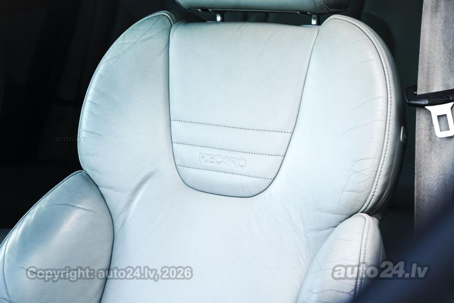 Blue Audi S6 2000 in Talsi, with an engine capacity of 4.20 L and mileage of 273 thousand km for 12000 €, photo 9 on AUTOMOTO.COM.LV