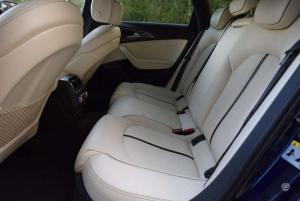 Zils Audi S6 2012 Viļņa, ar dzinēja tilpumu 3.99 L un nobraukumu 189 tūkst. km par 20000 €, foto 12 vietnē AUTOMOTO.COM.LV