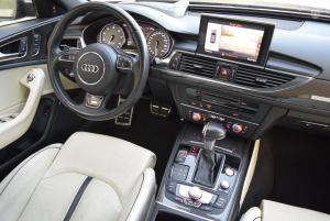 Zils Audi S6 2012 Viļņa, ar dzinēja tilpumu 3.99 L un nobraukumu 189 tūkst. km par 20000 €, foto 16 vietnē AUTOMOTO.COM.LV