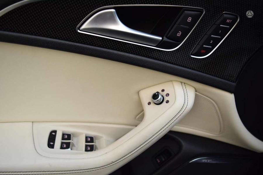 Zils Audi S6 2012 Viļņa, ar dzinēja tilpumu 3.99 L un nobraukumu 189 tūkst. km par 20000 €, foto 29 vietnē AUTOMOTO.COM.LV