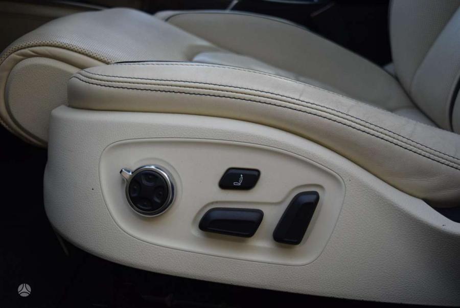 Zils Audi S6 2012 Viļņa, ar dzinēja tilpumu 3.99 L un nobraukumu 189 tūkst. km par 20000 €, foto 30 vietnē AUTOMOTO.COM.LV