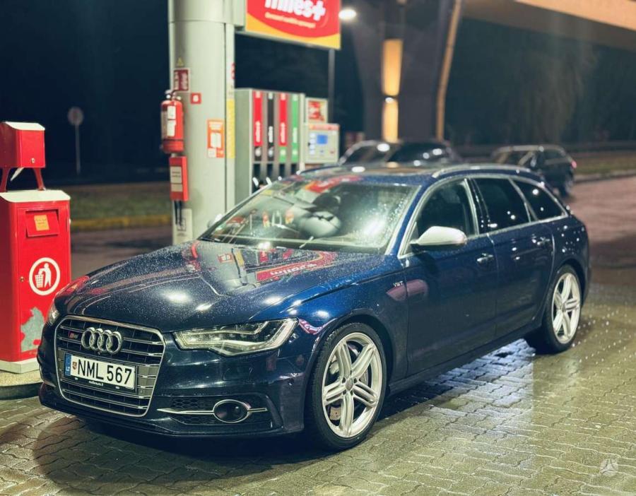 Blue Audi S6 2013 in Klaipeda, with an engine capacity of 3.99 L and mileage of 290 thousand km for 18000 €, photo 1 on AUTOMOTO.COM.LV