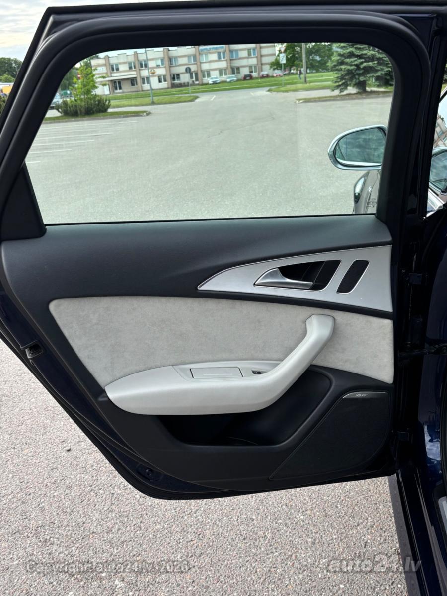 Zils Audi S6 2013 Tallina, ar dzinēja tilpumu 4.00 L un nobraukumu 227 tūkst. km par 23000 €, foto 10 vietnē AUTOMOTO.COM.LV