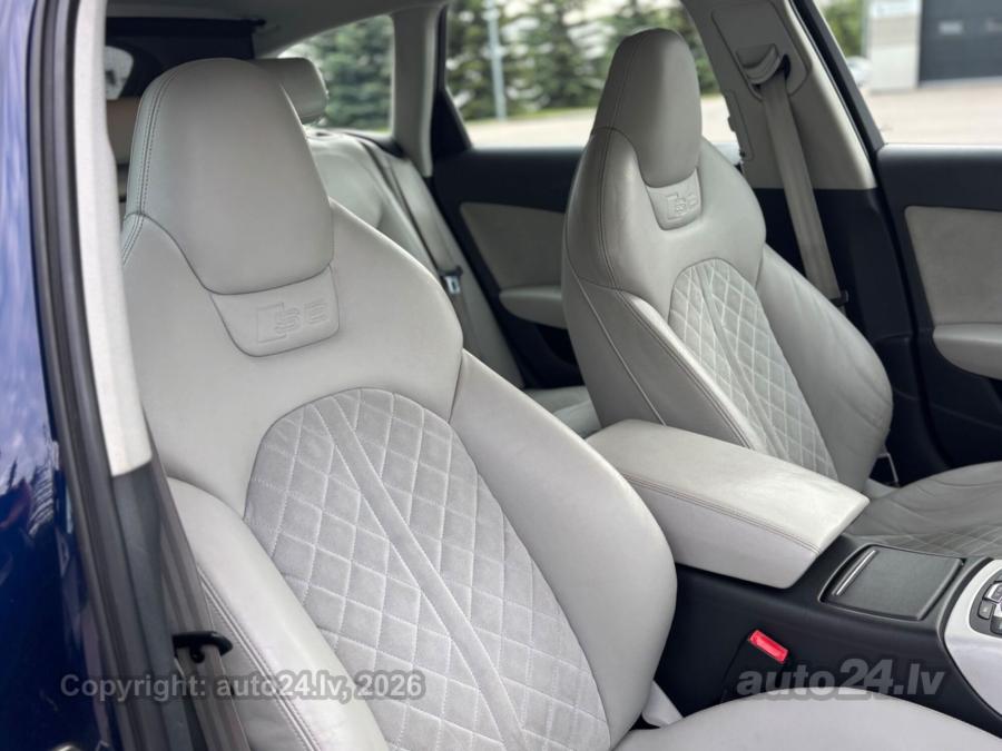 Zils Audi S6 2013 Tallina, ar dzinēja tilpumu 4.00 L un nobraukumu 227 tūkst. km par 23000 €, foto 16 vietnē AUTOMOTO.COM.LV