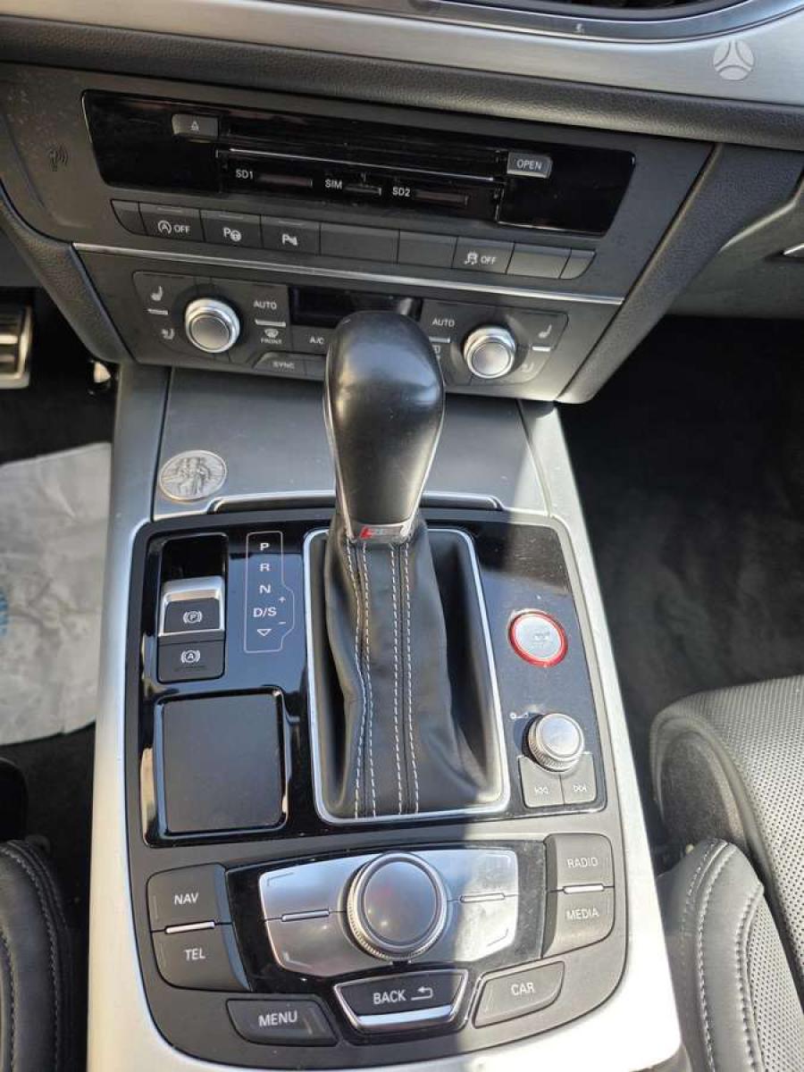 Zils Audi S6 2016 Kaišiadorys, ar dzinēja tilpumu 3.99 L un nobraukumu 220 tūkst. km par 19870 €, foto 24 vietnē AUTOMOTO.COM.LV