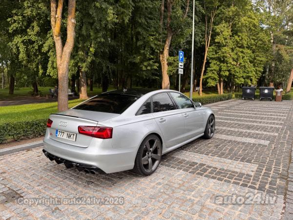 Pelēks Audi S6 2013 Sillamē, ar dzinēja tilpumu 4.00 L un nobraukumu 163 tūkst. km par 21499 €, foto 2 vietnē AUTOMOTO.COM.LV