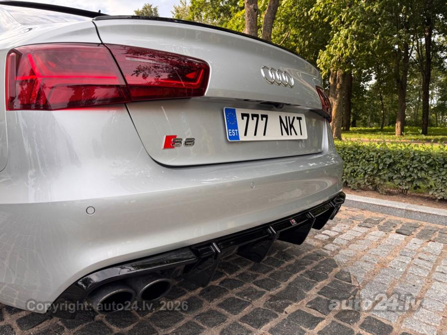 Pelēks Audi S6 2013 Sillamē, ar dzinēja tilpumu 4.00 L un nobraukumu 163 tūkst. km par 21499 €, foto 8 vietnē AUTOMOTO.COM.LV