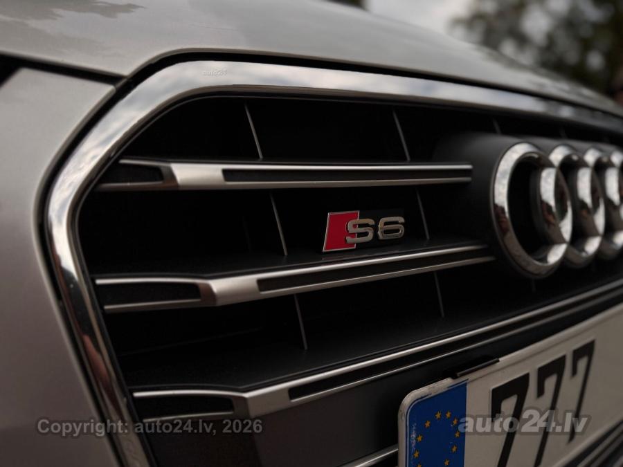 Pelēks Audi S6 2013 Sillamē, ar dzinēja tilpumu 4.00 L un nobraukumu 163 tūkst. km par 21499 €, foto 15 vietnē AUTOMOTO.COM.LV