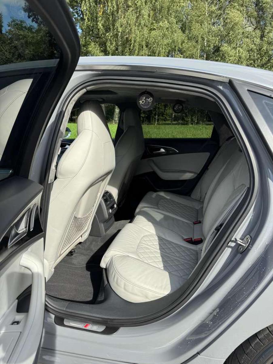 Grey Audi S6 2013 in Panevezys, with an engine capacity of 4.00 L and mileage of 200 thousand km for 20000 €, photo 13 on AUTOMOTO.COM.LV