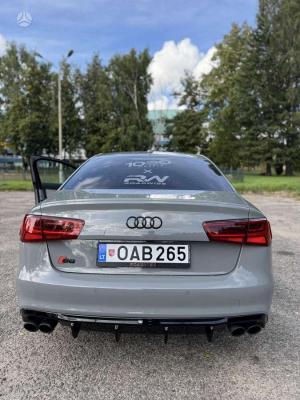 Grey Audi S6 2013 in Panevezys, with an engine capacity of 4.00 L and mileage of 200 thousand km for 20000 €, photo 20 on AUTOMOTO.COM.LV