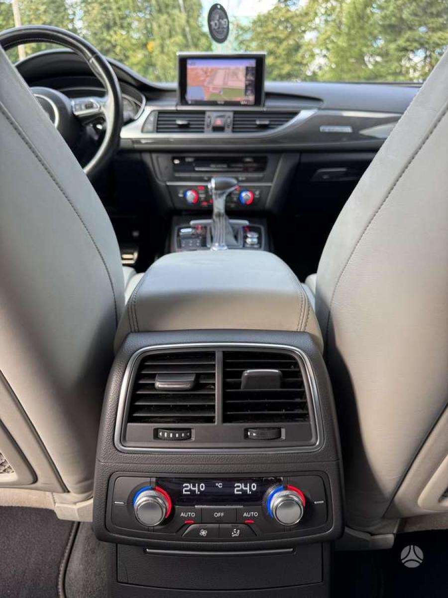 Grey Audi S6 2013 in Panevezys, with an engine capacity of 4.00 L and mileage of 200 thousand km for 20000 €, photo 23 on AUTOMOTO.COM.LV