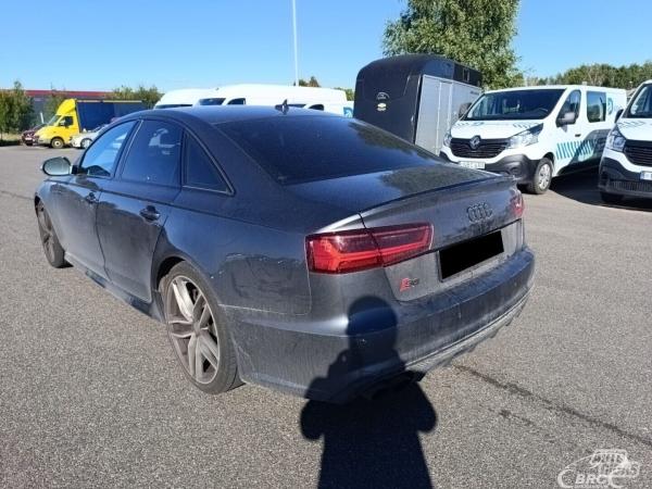 Pelēks Audi S6 2016 Avižieniai, ar dzinēja tilpumu 4.00 L un nobraukumu 158 tūkst. km par 19900 €, foto 3 vietnē AUTOMOTO.COM.LV