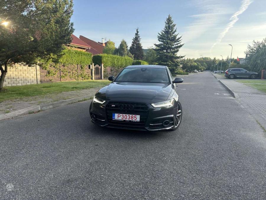 Pelēks Audi S6 2017 Kauņa, ar dzinēja tilpumu 4.00 L un nobraukumu 203 tūkst. km par 19999 €, foto 4 vietnē AUTOMOTO.COM.LV