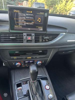 Pelēks Audi S6 2017 Kauņa, ar dzinēja tilpumu 4.00 L un nobraukumu 203 tūkst. km par 19999 €, foto 25 vietnē AUTOMOTO.COM.LV