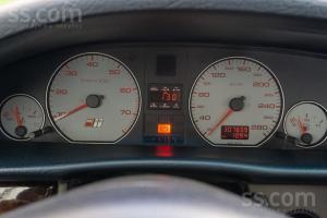 Pelēks Audi S6 1996 Rīga, ar dzinēja tilpumu 4.20 L un nobraukumu 303 tūkst. km par 7490 €, foto 19 vietnē AUTOMOTO.COM.LV