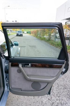 Pelēks Audi S6 1996 Rīga, ar dzinēja tilpumu 4.20 L un nobraukumu 303 tūkst. km par 7490 €, foto 29 vietnē AUTOMOTO.COM.LV