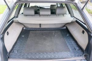 Pelēks Audi S6 1996 Rīga, ar dzinēja tilpumu 4.20 L un nobraukumu 303 tūkst. km par 7490 €, foto 30 vietnē AUTOMOTO.COM.LV