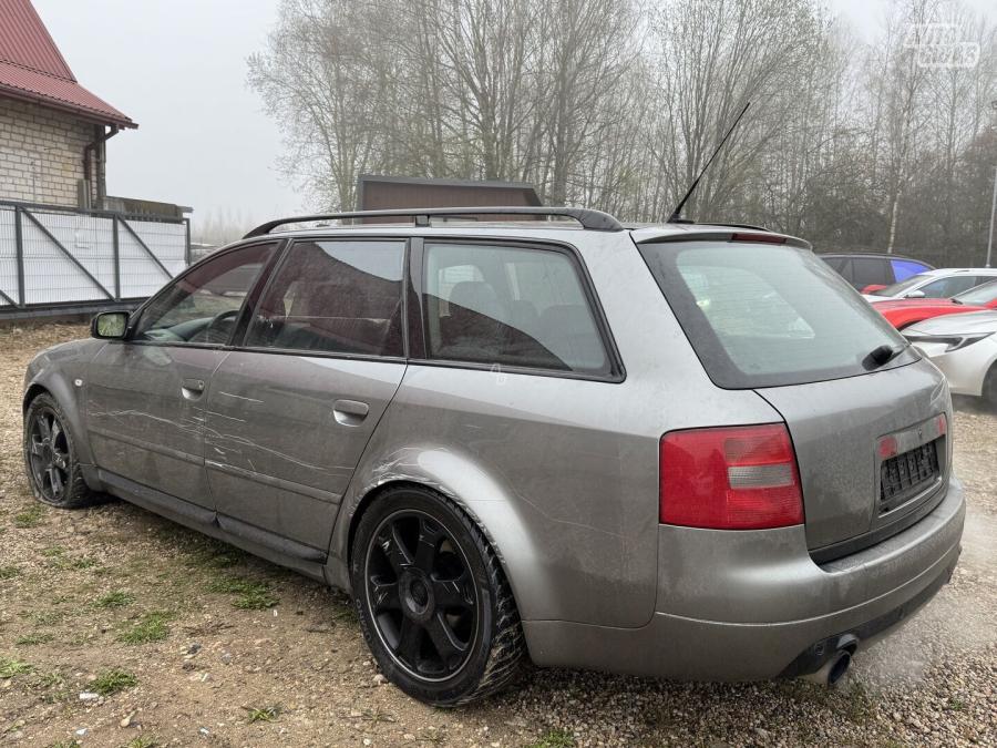 Pelēks Audi S6 1999 Viļņa, ar dzinēja tilpumu 4.20 L un nobraukumu 270 tūkst. km par 2990 €, foto 6 vietnē AUTOMOTO.COM.LV