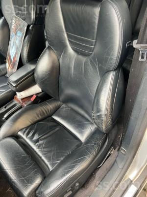 Grey Audi S6 2002 in Riga, with an engine capacity of 4.20 L and mileage of 240 thousand km for 3750 €, photo 12 on AUTOMOTO.COM.LV