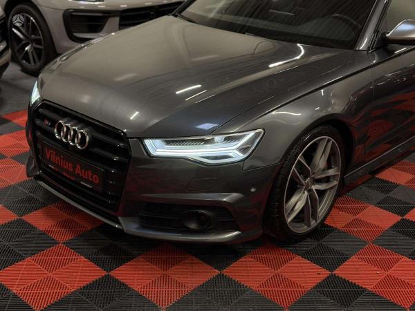 Grey Audi S6 2015 in Vilnius, with an engine capacity of 3.99 L and mileage of 111 thousand km for 34990 €, photo 7 on AUTOMOTO.COM.LV