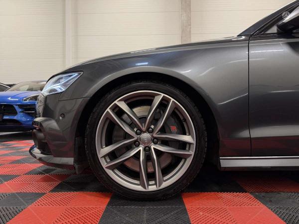 Grey Audi S6 2015 in Vilnius, with an engine capacity of 3.99 L and mileage of 111 thousand km for 33990 €, photo 9 on AUTOMOTO.COM.LV