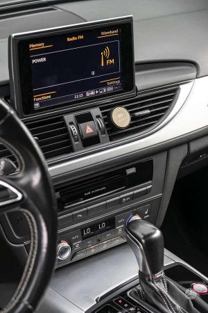 Grey Audi S6 2016 in Vilnius, with an engine capacity of 3.99 L and mileage of 274 thousand km for 25000 €, photo 13 on AUTOMOTO.COM.LV