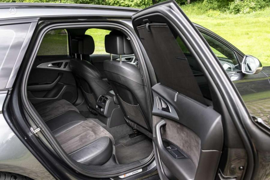 Grey Audi S6 2016 in Vilnius, with an engine capacity of 3.99 L and mileage of 274 thousand km for 25000 €, photo 17 on AUTOMOTO.COM.LV