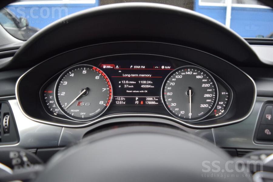 Pelēks Audi S6 2017 Rīga, ar dzinēja tilpumu 4.00 L un nobraukumu 178 tūkst. km par 25500 €, foto 14 vietnē AUTOMOTO.COM.LV