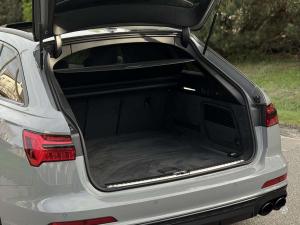 Pelēks Audi S6 2021 Viļņa, ar dzinēja tilpumu 3.00 L un nobraukumu 220 tūkst. km par 35950 €, foto 12 vietnē AUTOMOTO.COM.LV