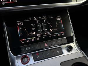 Pelēks Audi S6 2021 Viļņa, ar dzinēja tilpumu 3.00 L un nobraukumu 220 tūkst. km par 35950 €, foto 28 vietnē AUTOMOTO.COM.LV