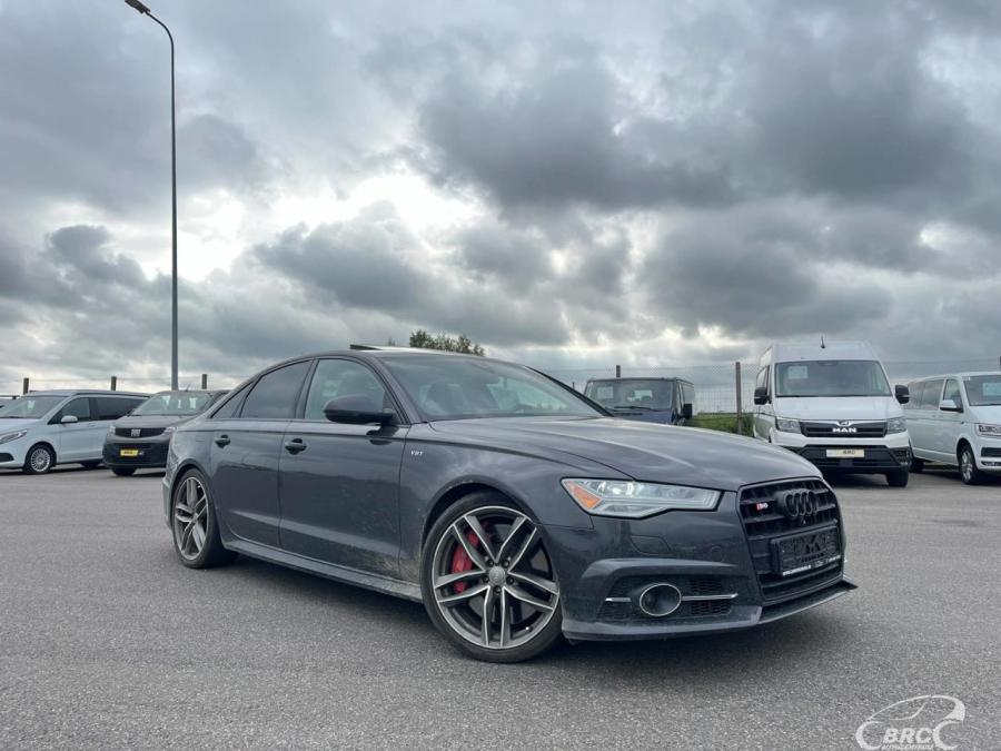 Audi S6 2017 in Vilnius, with an engine capacity of 3.99 L and mileage of 204 thousand km for 18900 €, photo 6 on AUTOMOTO.COM.LV