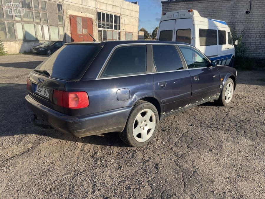 Audi S6 1998 Telšiai, ar dzinēja tilpumu 4.20 L un nobraukumu 318 tūkst. km par 4999 €, foto 4 vietnē AUTOMOTO.COM.LV