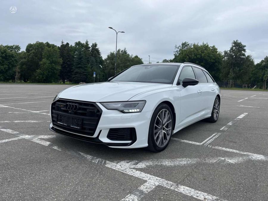 White Audi S6 2022 in Panevezys, with an engine capacity of 3.00 L and mileage of 149 thousand km for 39999 €, photo 1 on AUTOMOTO.COM.LV